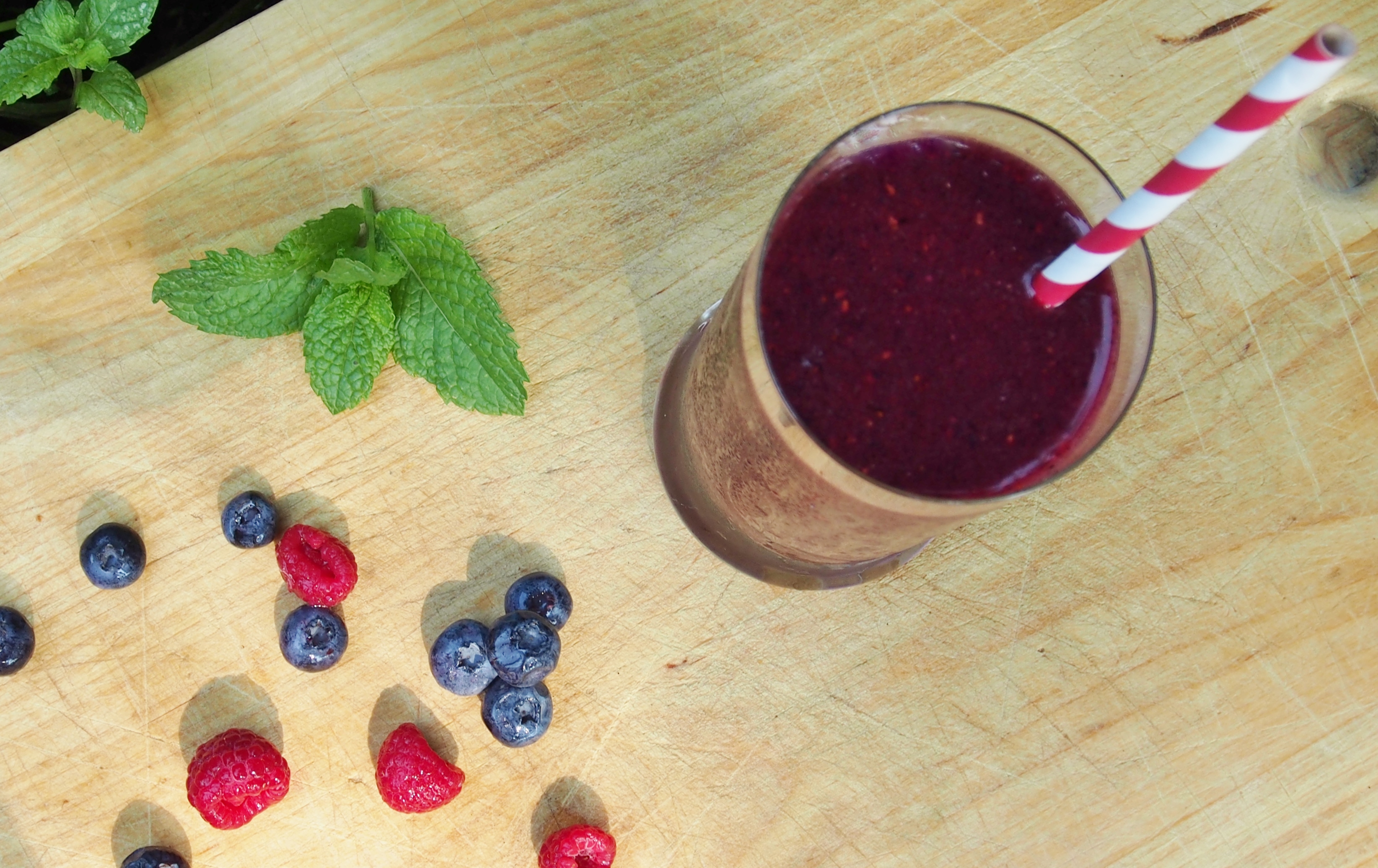 Mixed Berry Frappe | Healthy Home Cafe