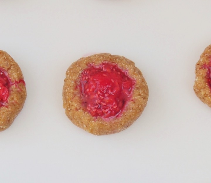 Raspberry Chia Jam Drop Cookies (Raw) | Healthy Home Cafe